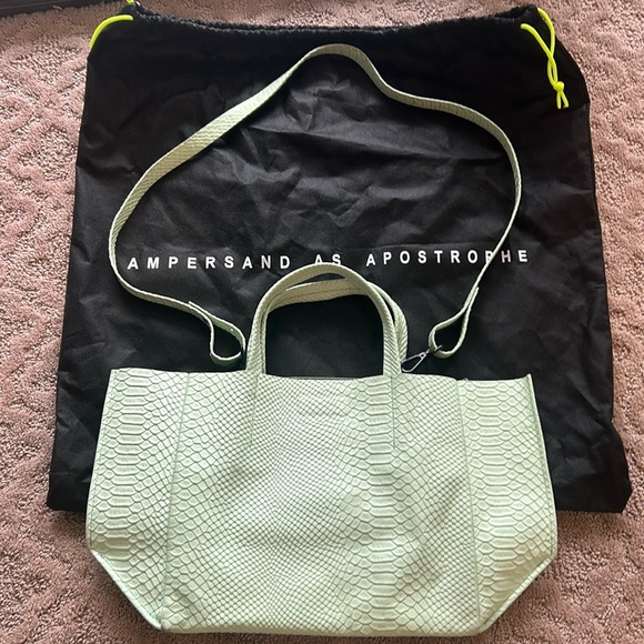 Ampersand as Apostrophe | Bags | Mint Python Ampersand As Apostrophe ... Ampersand as Apostrophe | Bags | Mint Python Ampersand As Apostrophe ...